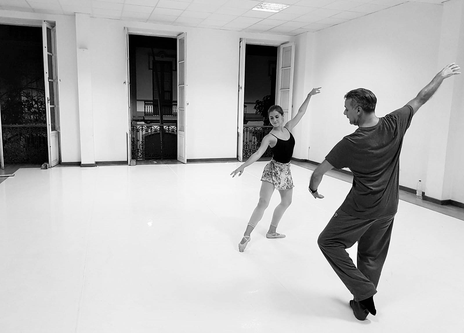 Taller de danza clásica para adultos con Chano González y Patricia Monroy