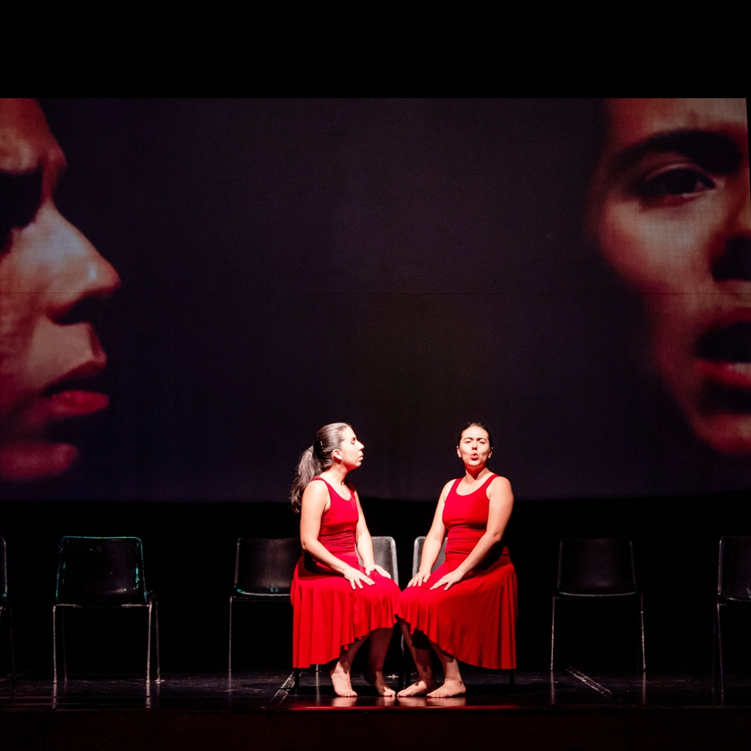 'Acomodados en el escenario' en el Teatro Victoria